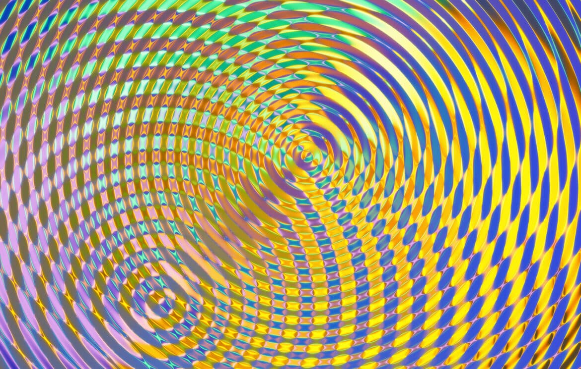 Colliding Waves: How Quantum Interference Powers Quantum Computing