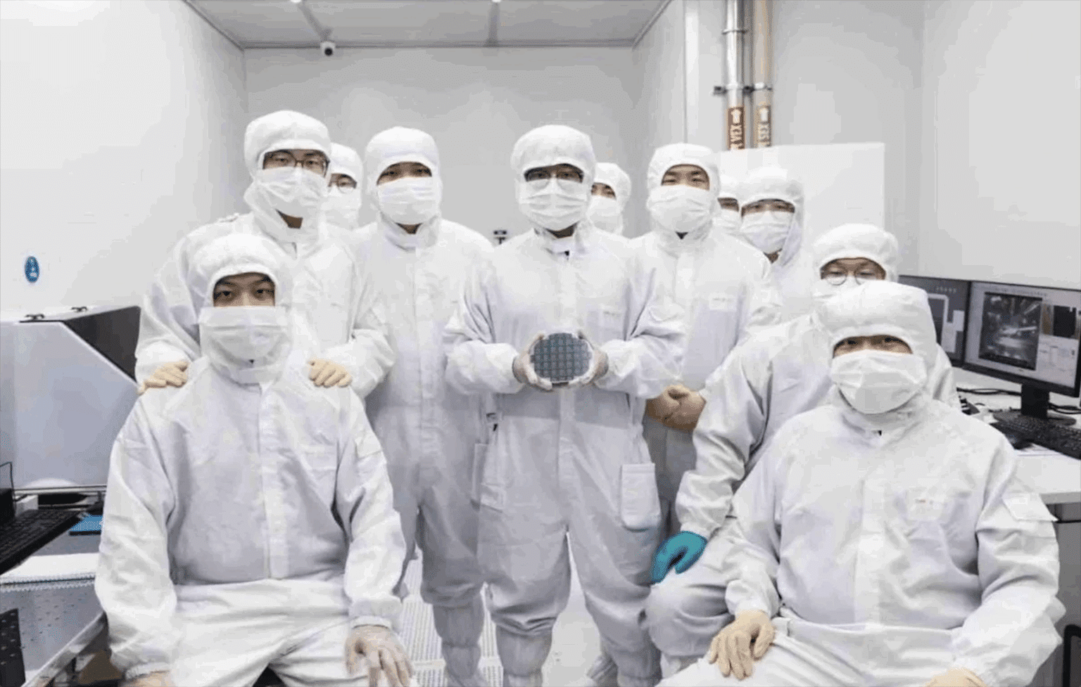 China’s “Photonic Quantum Chip” Is Impressive. But It’s Also a Case ...